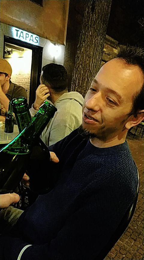 que hiena cuando stream de cerveceo por ahi jejeje | Scrolller