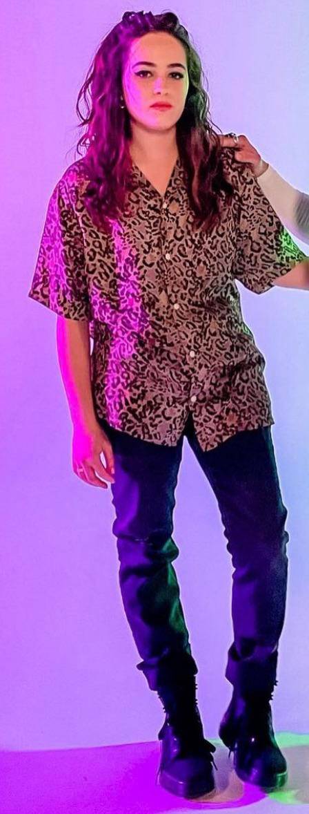 Queen Sam | Scrolller