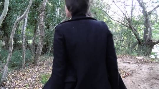 Quick Flash On The Hiking Trail | Scrolller