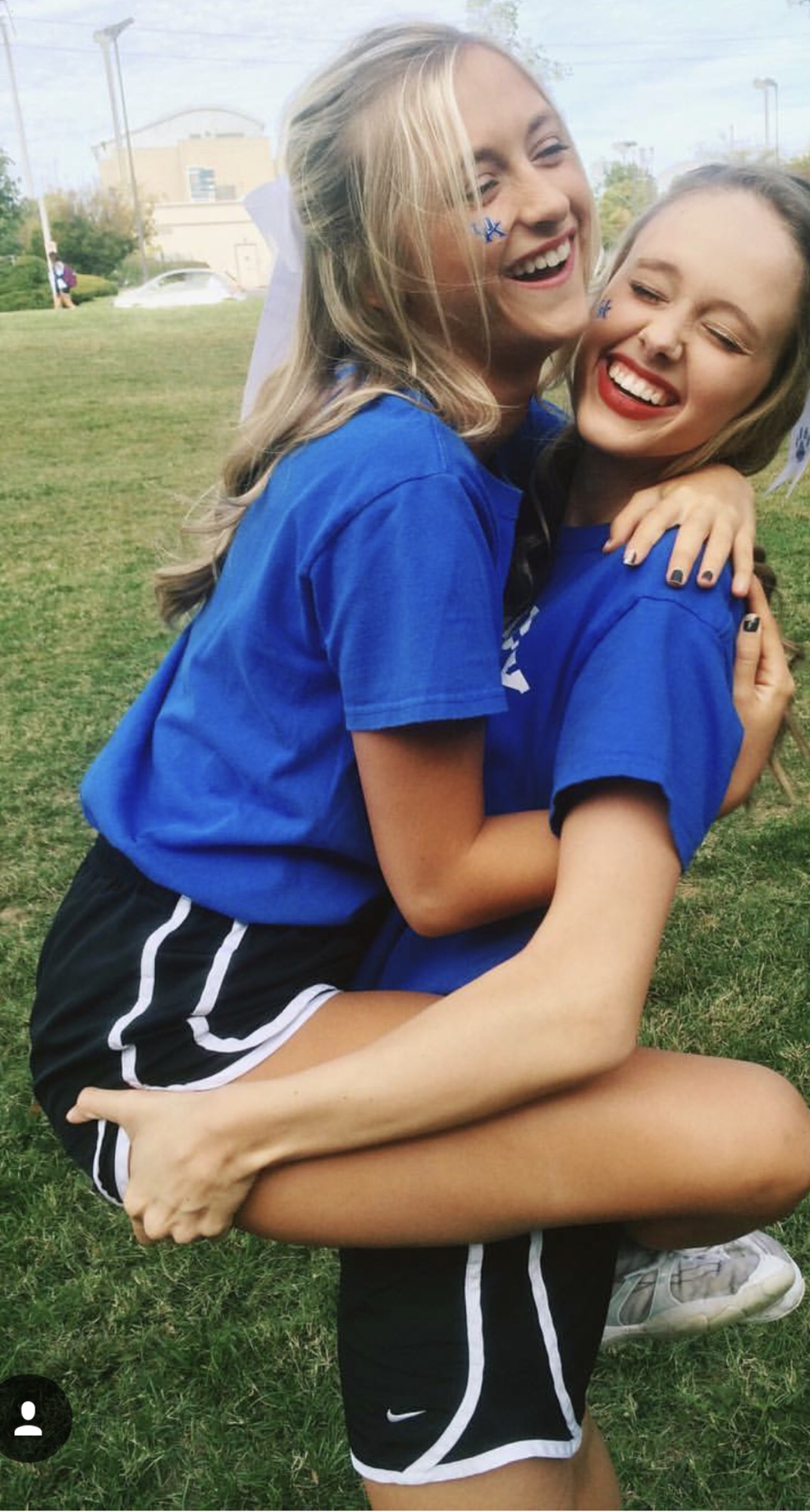 Quite A Handful Scrolller quite-a-handful-scrolller