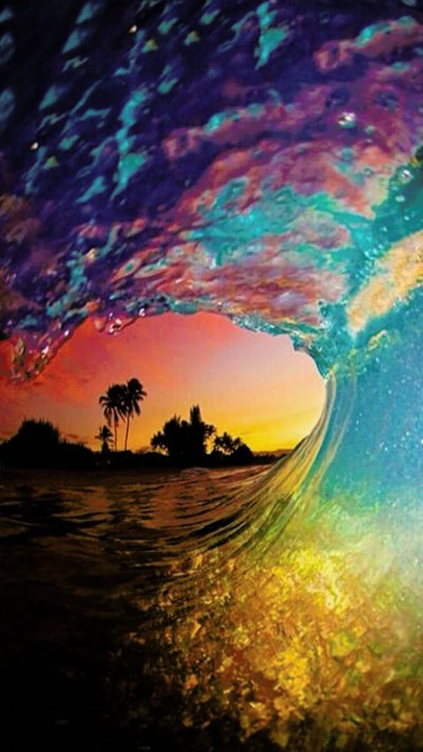 Rainbow waves 🌊 | Scrolller