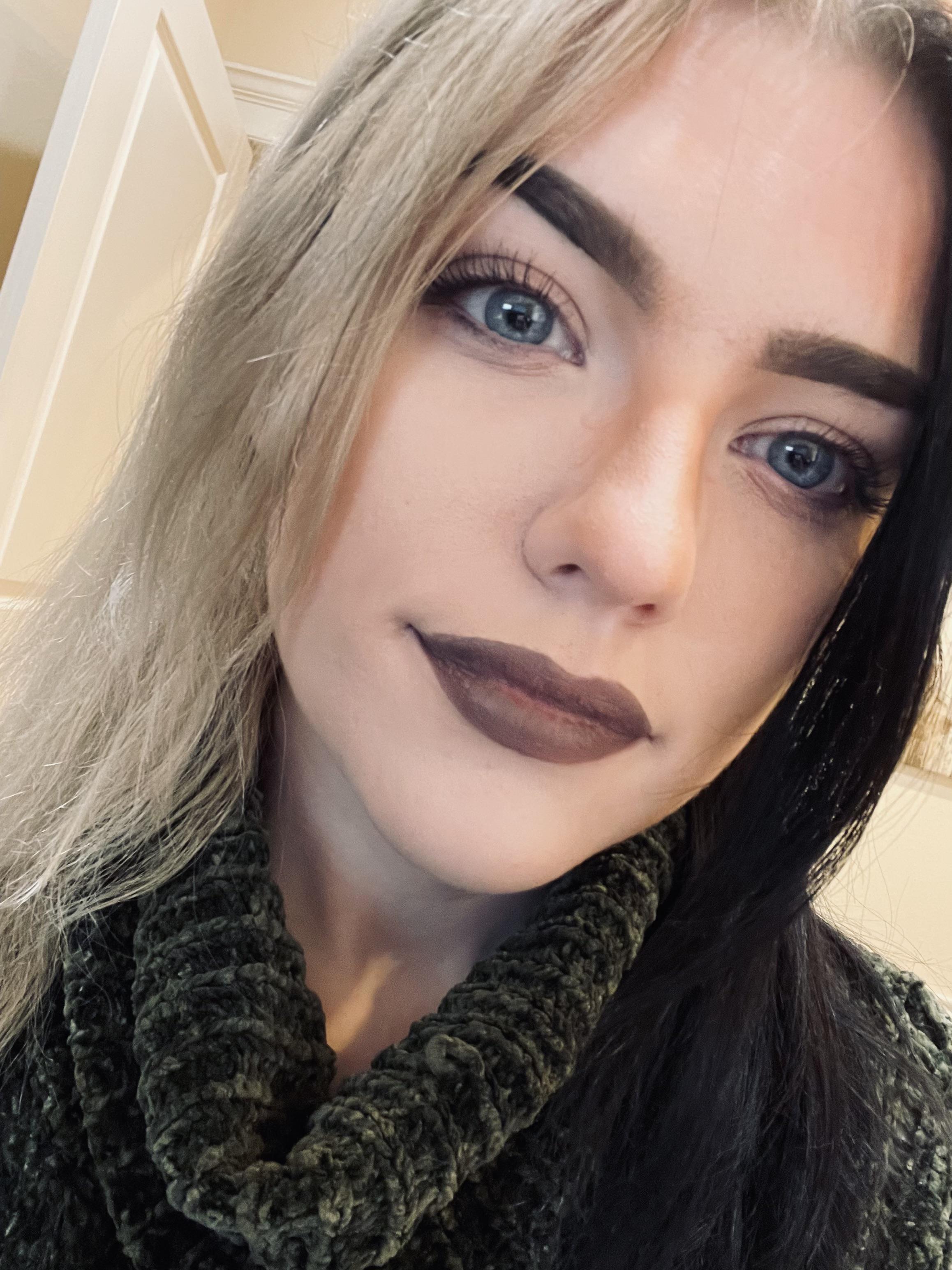 Rare non glasses sighting | Scrolller