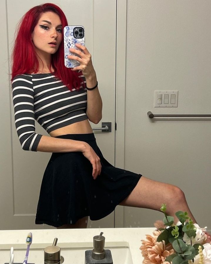 Raven's tight little body is driving me wild (Busy B) | Scrolller