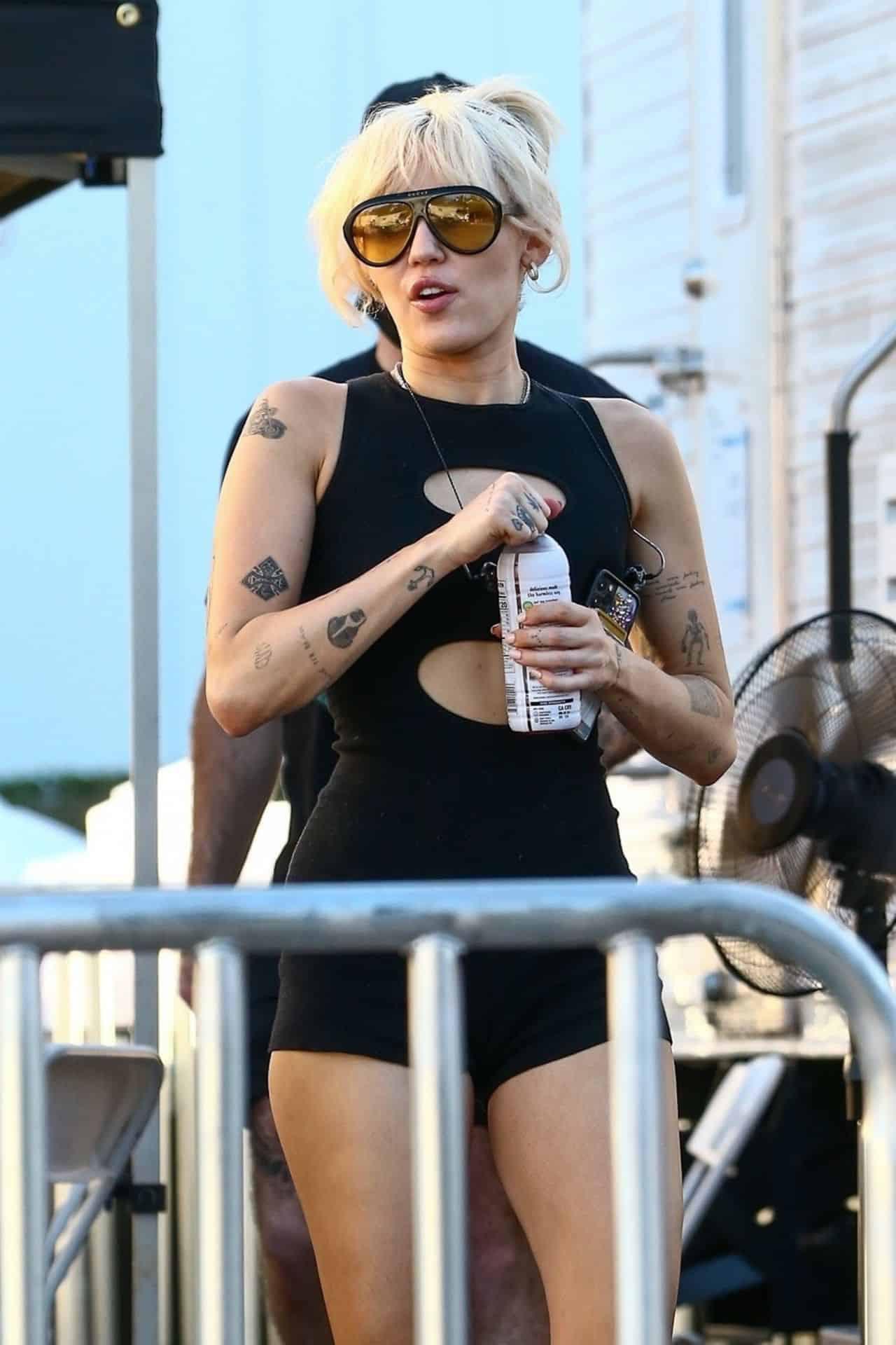 Refreshing | Scrolller