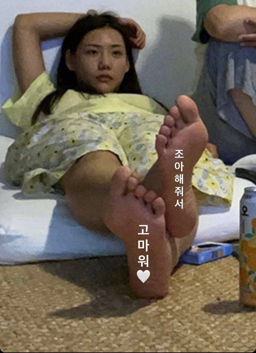 Relaxed soles | Scrolller