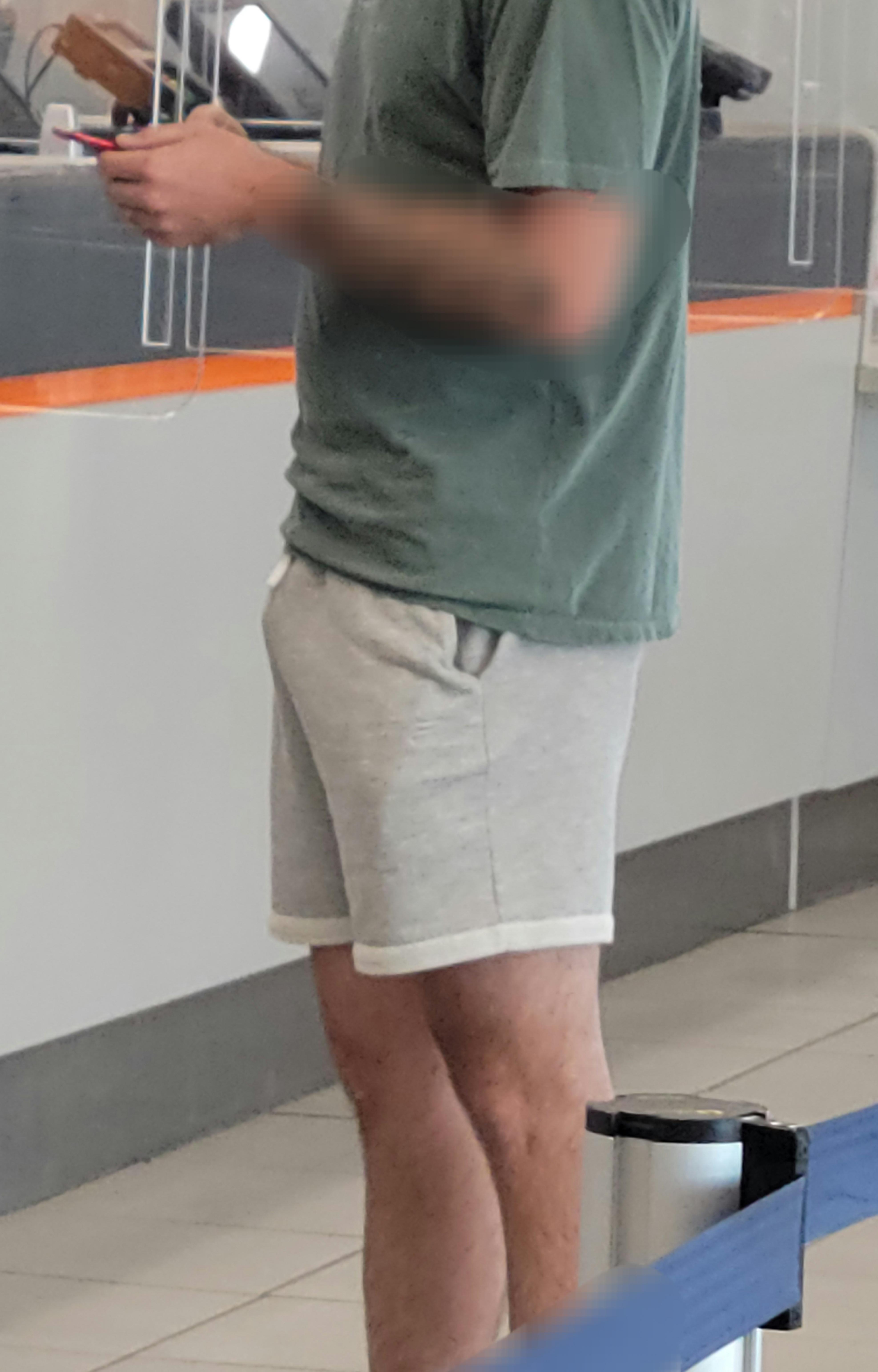 Rental car counter bulge | Scrolller