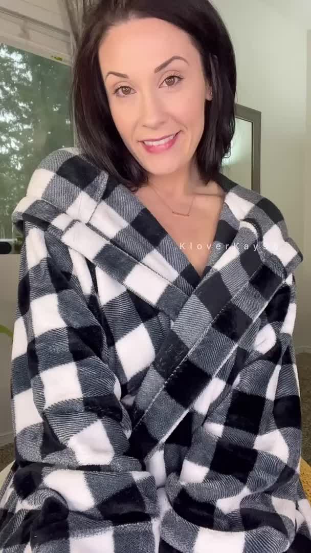 Revealing My Mombod I Hope You Enjoy It π F30 Scrolller