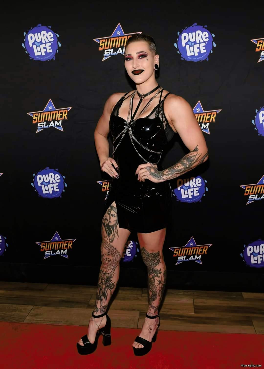 Rhea Ripley | Scrolller