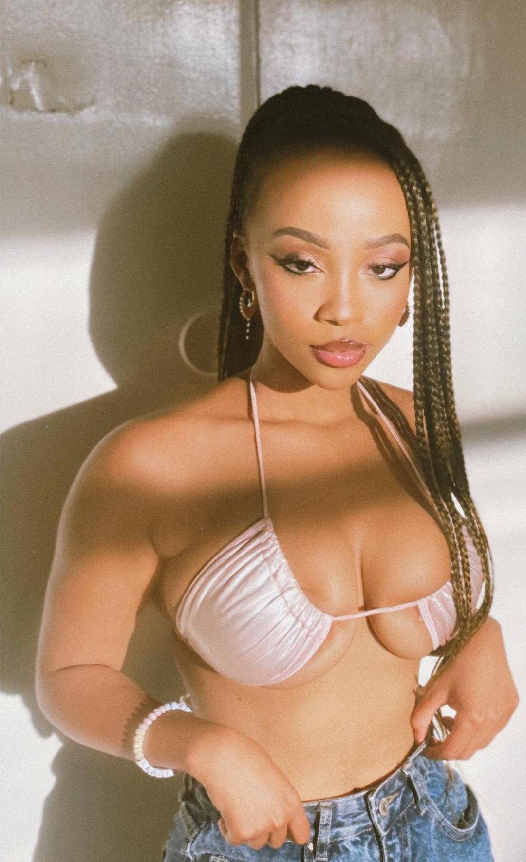 Ridiculously hot 🔥🔥🔥 | Scrolller