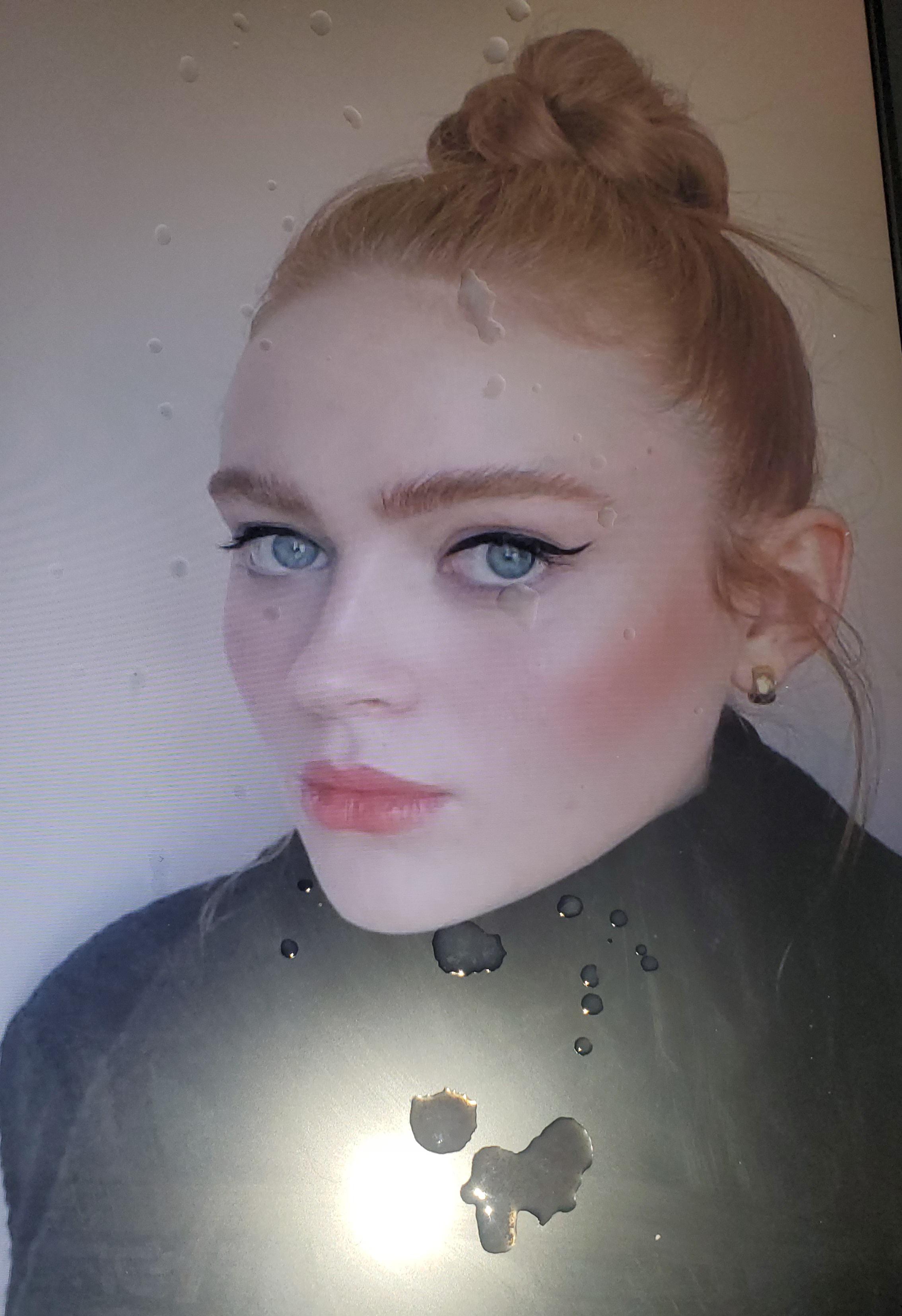 Sadie Sink Cumtribute [DM OPEN] | Scrolller