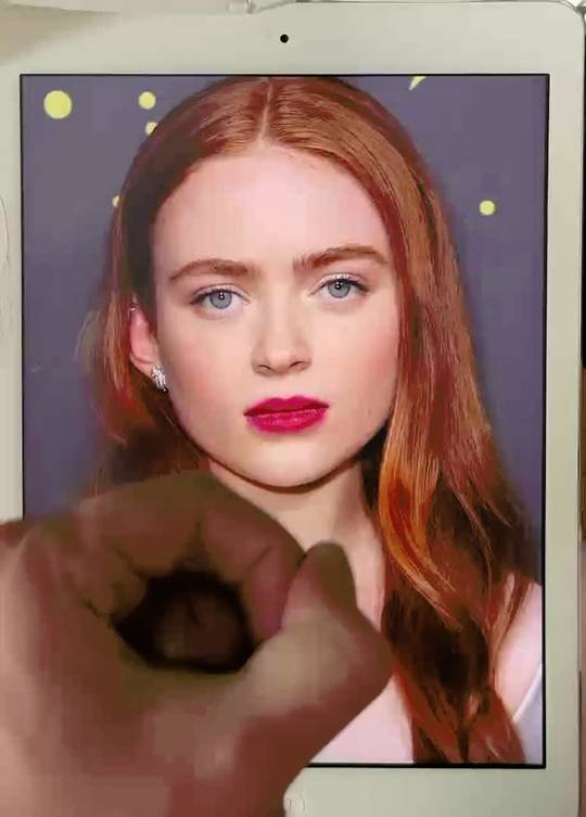 Sadie Sink is so much hotter covered in cum! | Scrolller