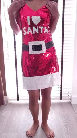 Santa's little ho is ready for a private party with you 🥳 | Scrolller