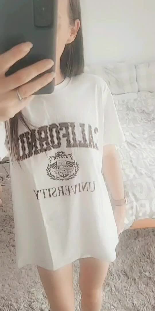 Saturdays are for comfy clothes and easy access. | Scrolller