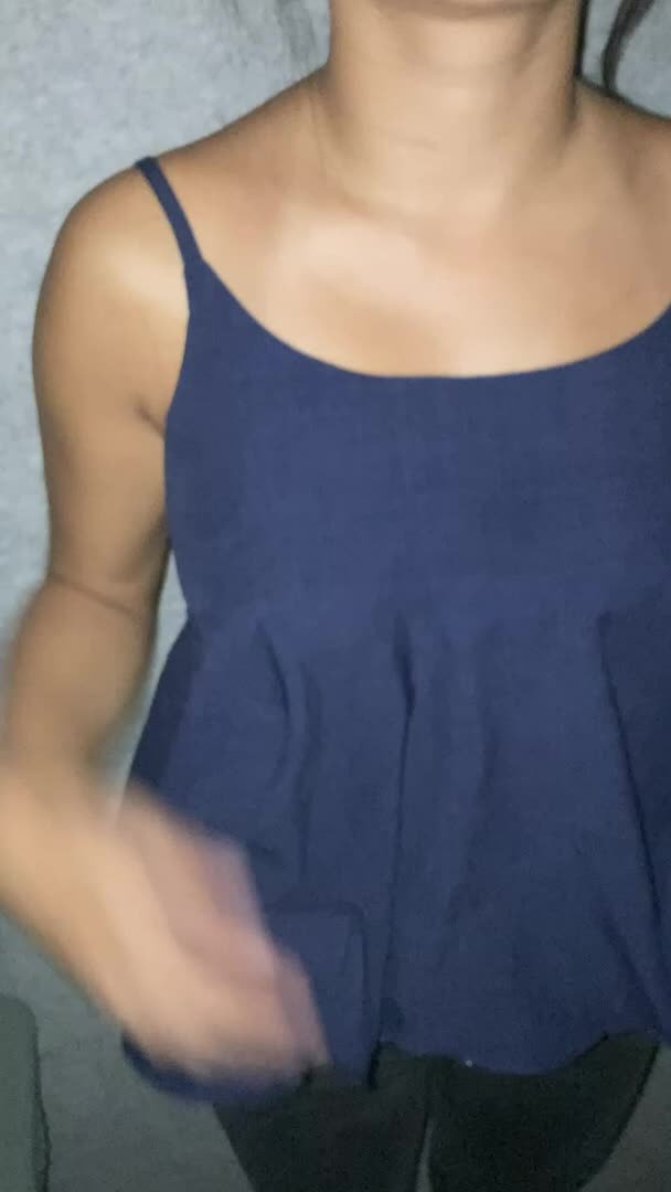 Say HI if I made you Hard!? | Scrolller