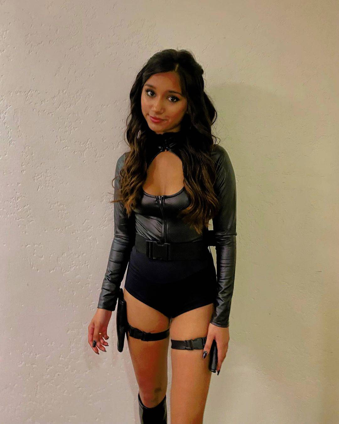 Secret Agent | Scrolller