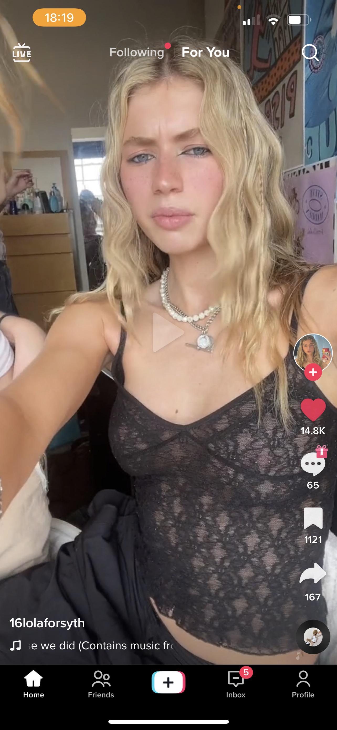 See through | Scrolller