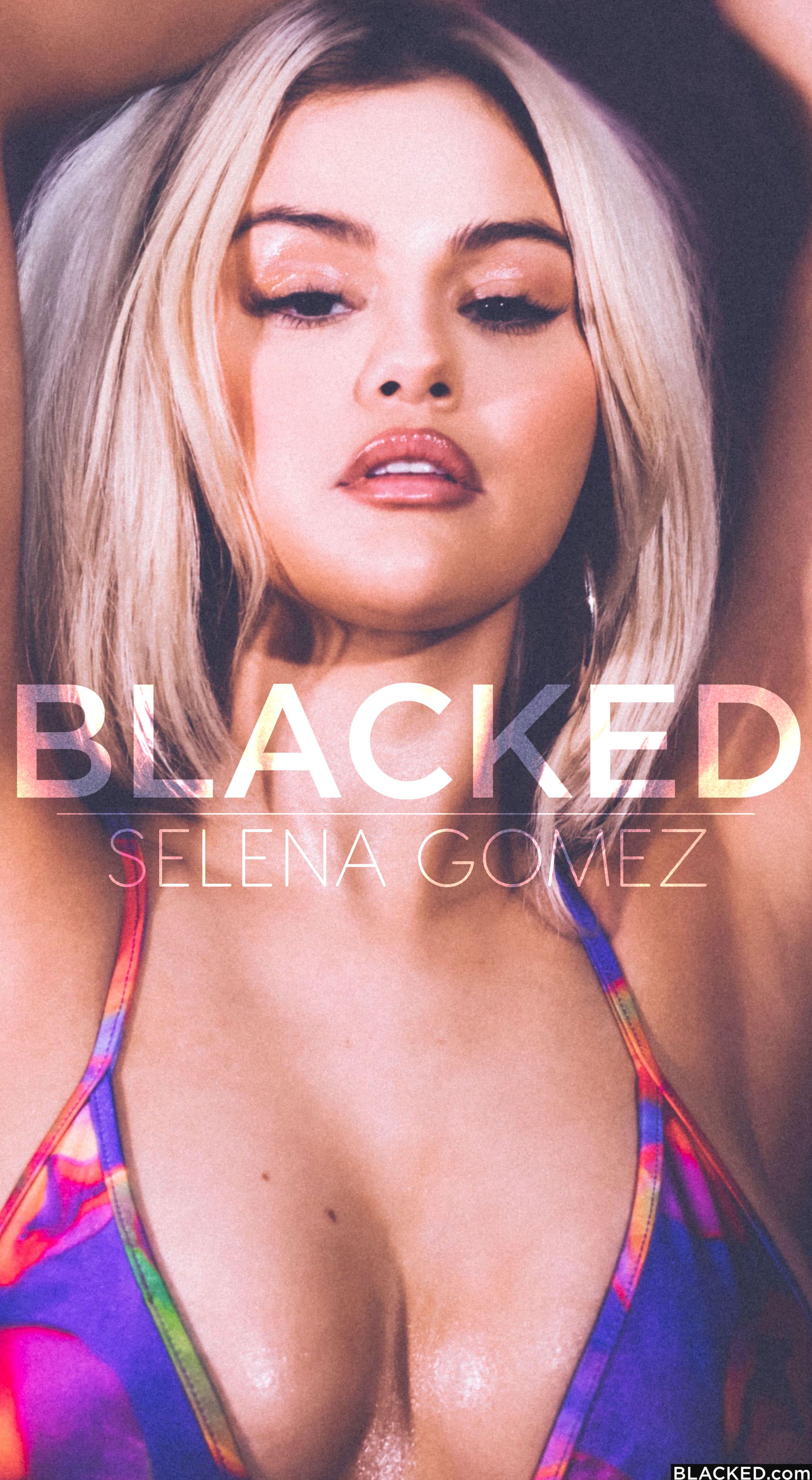 Selena Gomez | Scrolller