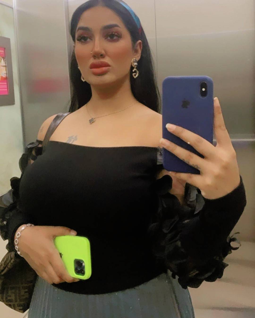 Sexy Beautiful Nri Snapchat Girl 2 Videos Pics 😘🔥💦 Link In Comment ⬇️