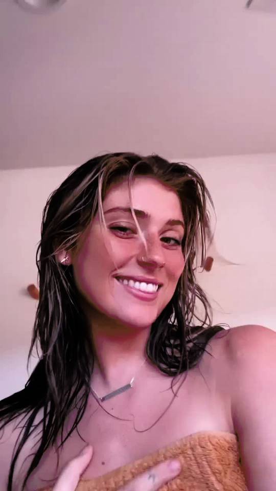 Sexy look | Scrolller