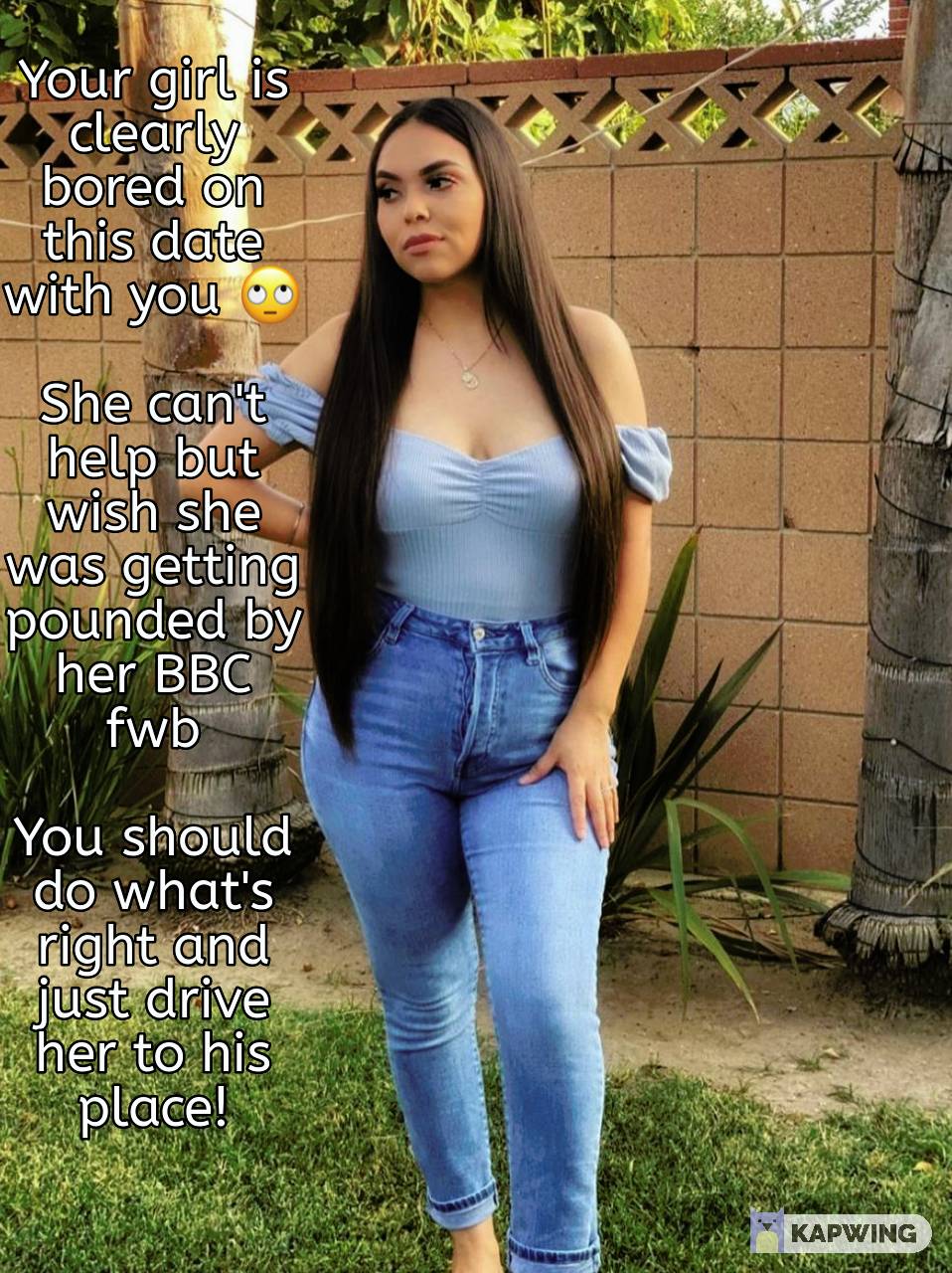 She clearly looks bored | Scrolller