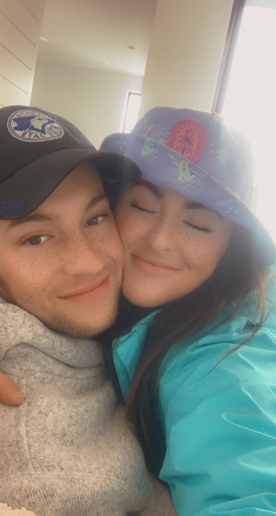 She likes to steal my hats | Scrolller