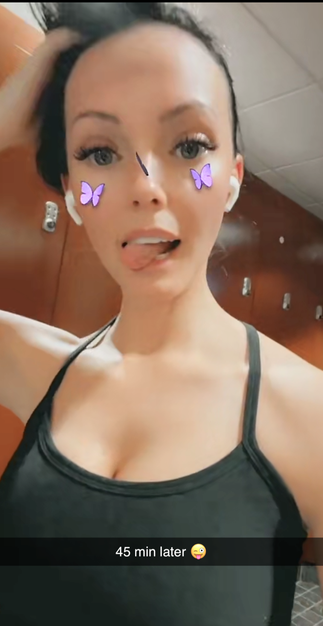 🔥 She needs a facial. | Scrolller