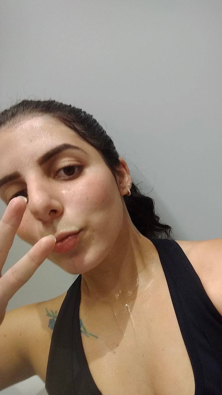 She’s dripping 🤤 | Scrolller