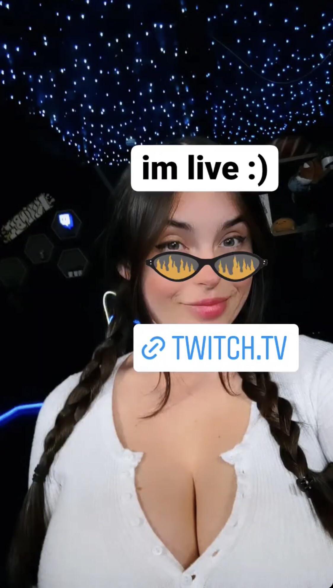 She’s live rn on Twitch | Scrolller