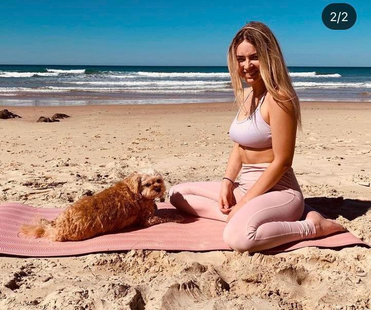 She’s so hot | Scrolller