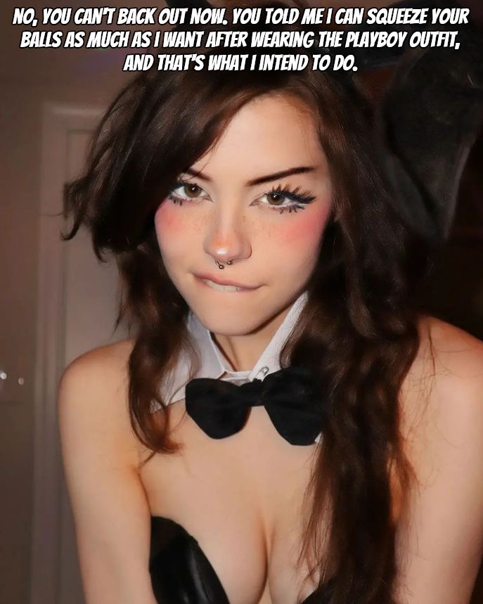 She squeezes your nuts | Scrolller