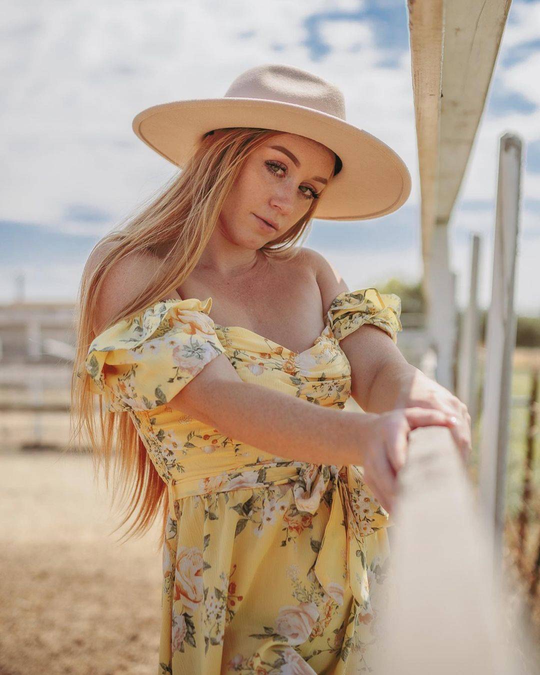 Shelby Espinoza | Scrolller