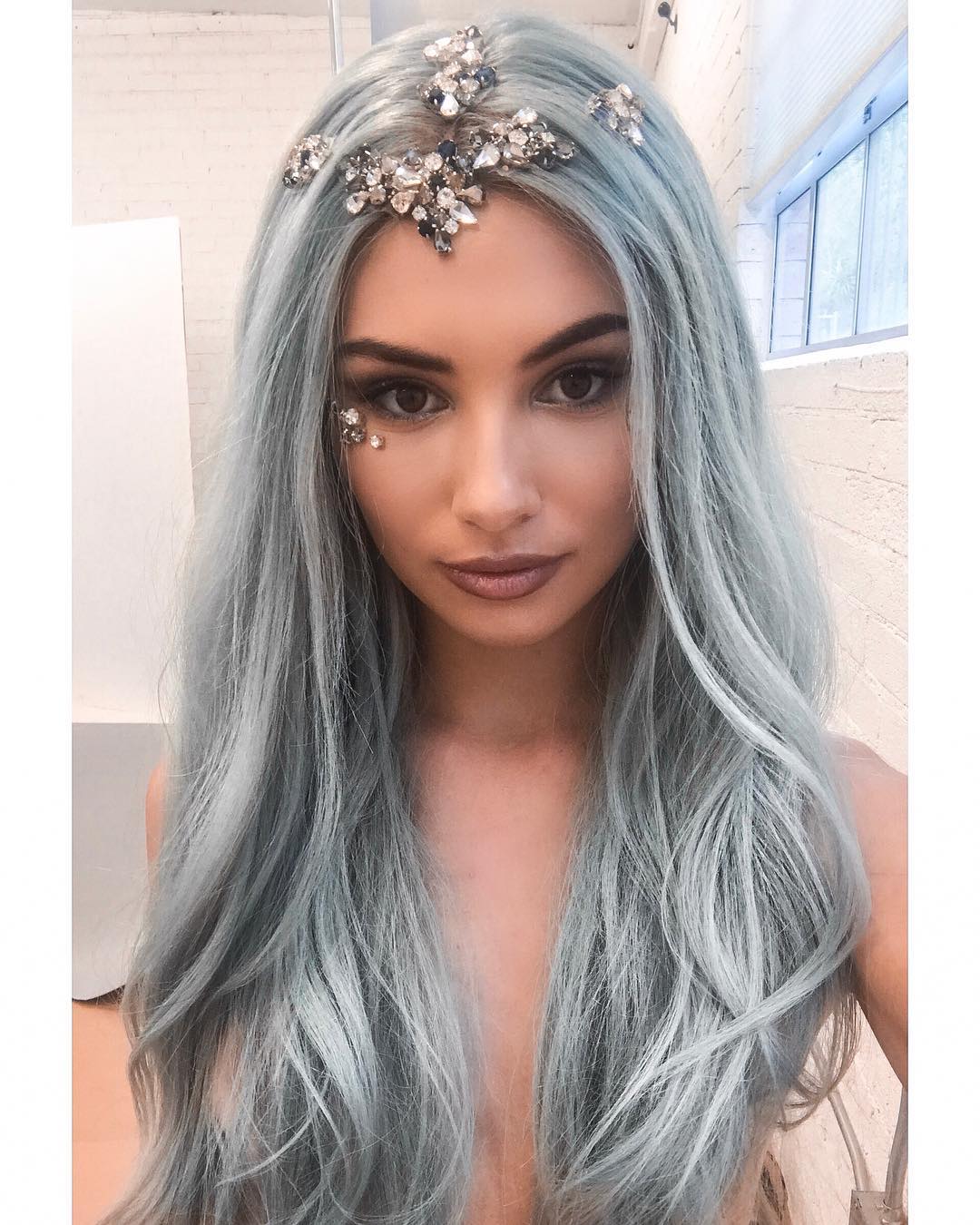 She's Bewitching | Scrolller