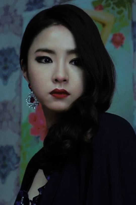 Shin Se-kyung - Tazza The Hidden Card | Scrolller