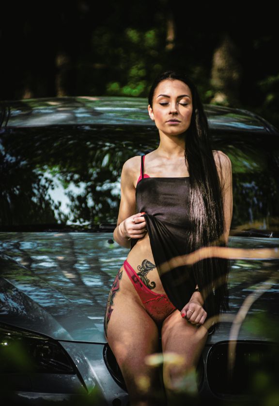 Everyone at the park was staring at me 🙈 | Scrolller