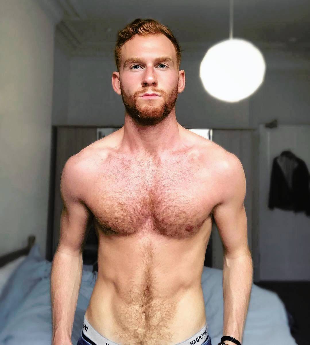 Simply Red | Scrolller