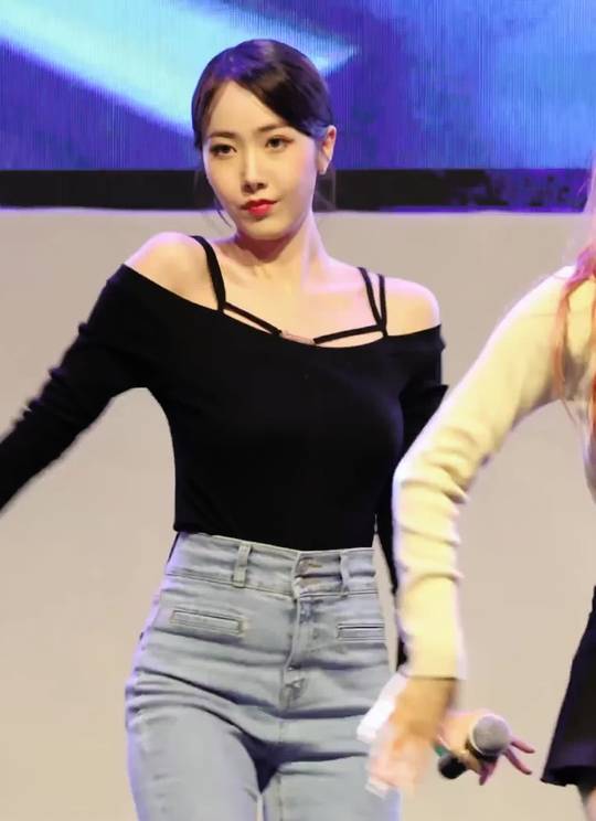 Sinb 221008 | Scrolller