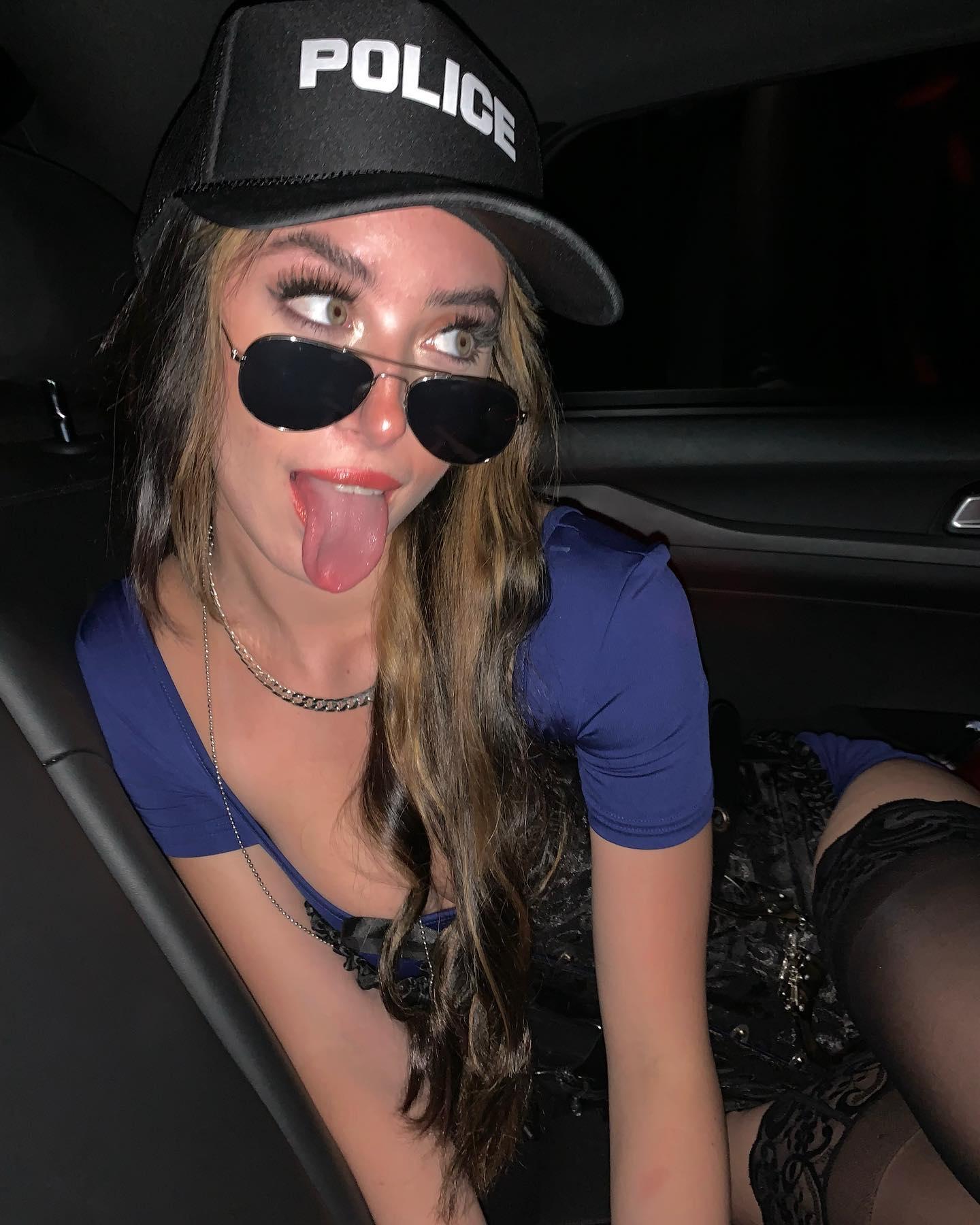 Slutty COP! | Scrolller