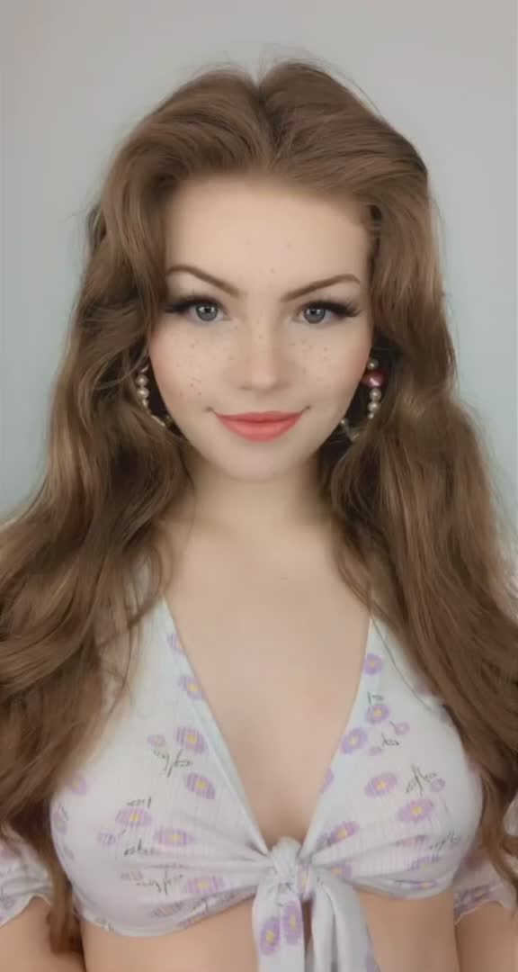 Smallest titty reveal ever? :P [reveal] | Scrolller