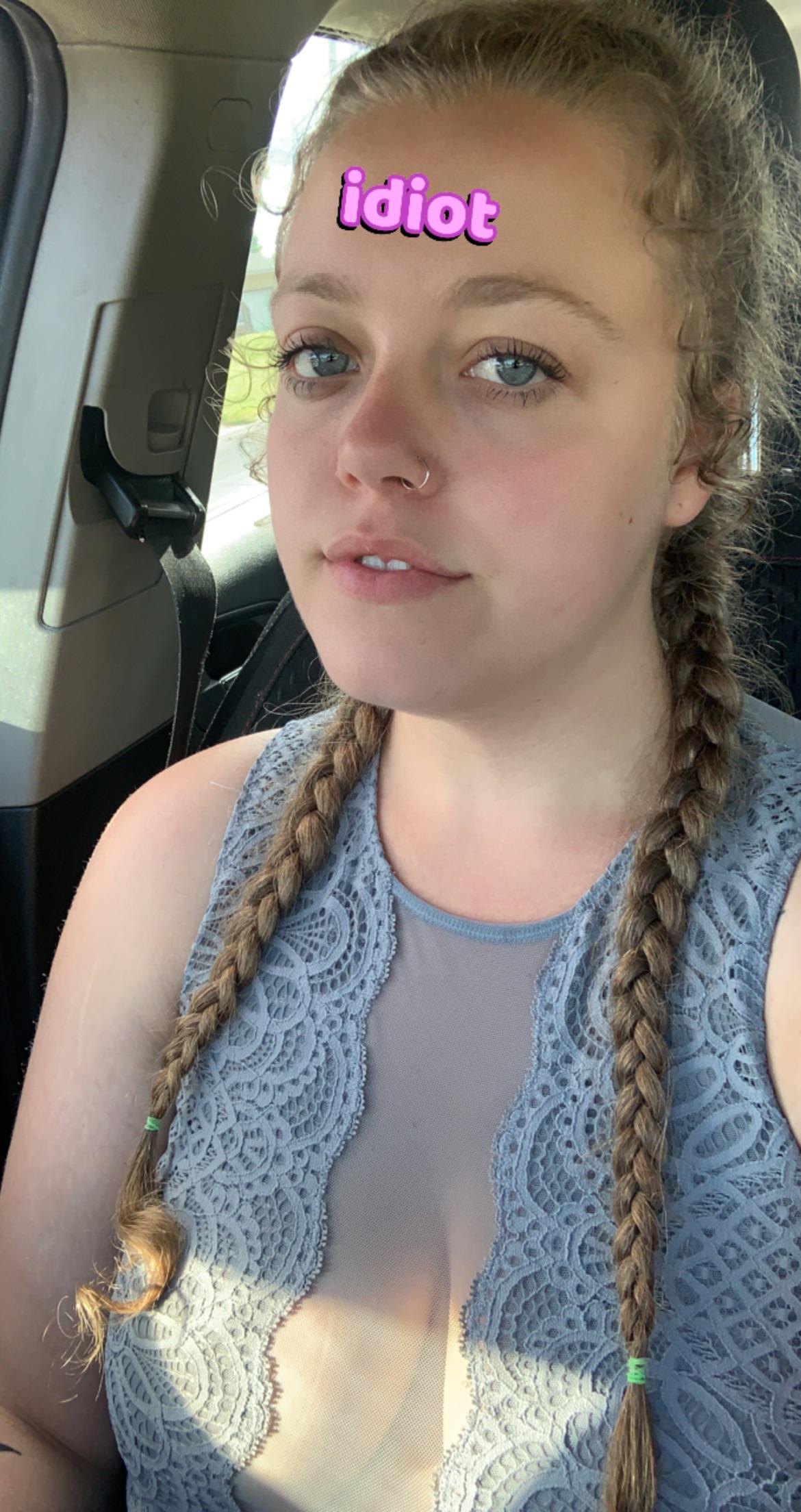 Someone pull my braids plz | Scrolller