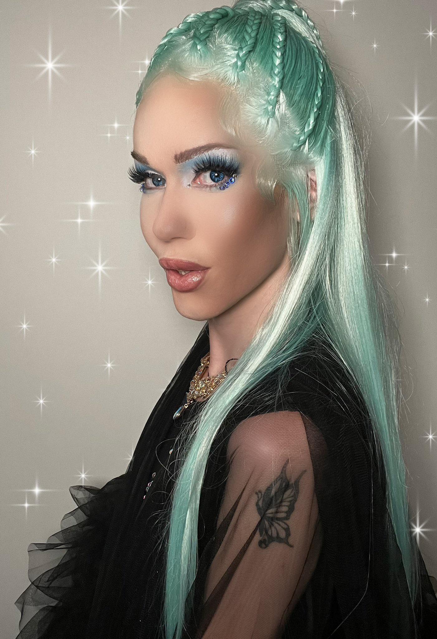 Something different 😘 | Scrolller