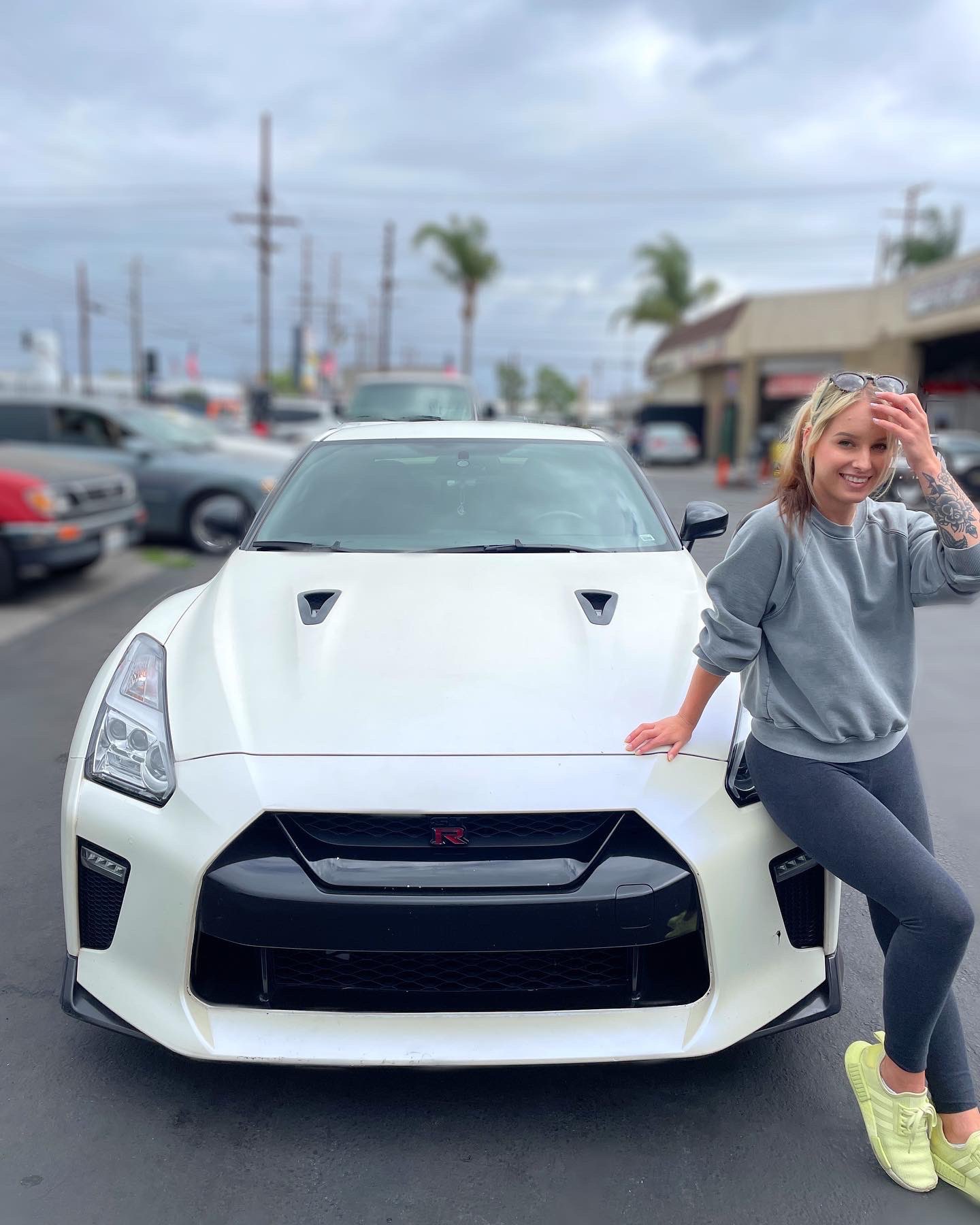 Sonja and the GTR | Scrolller