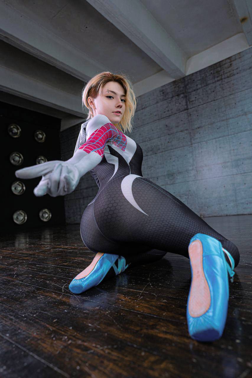 Spider Gwen By CarryKey | Scrolller