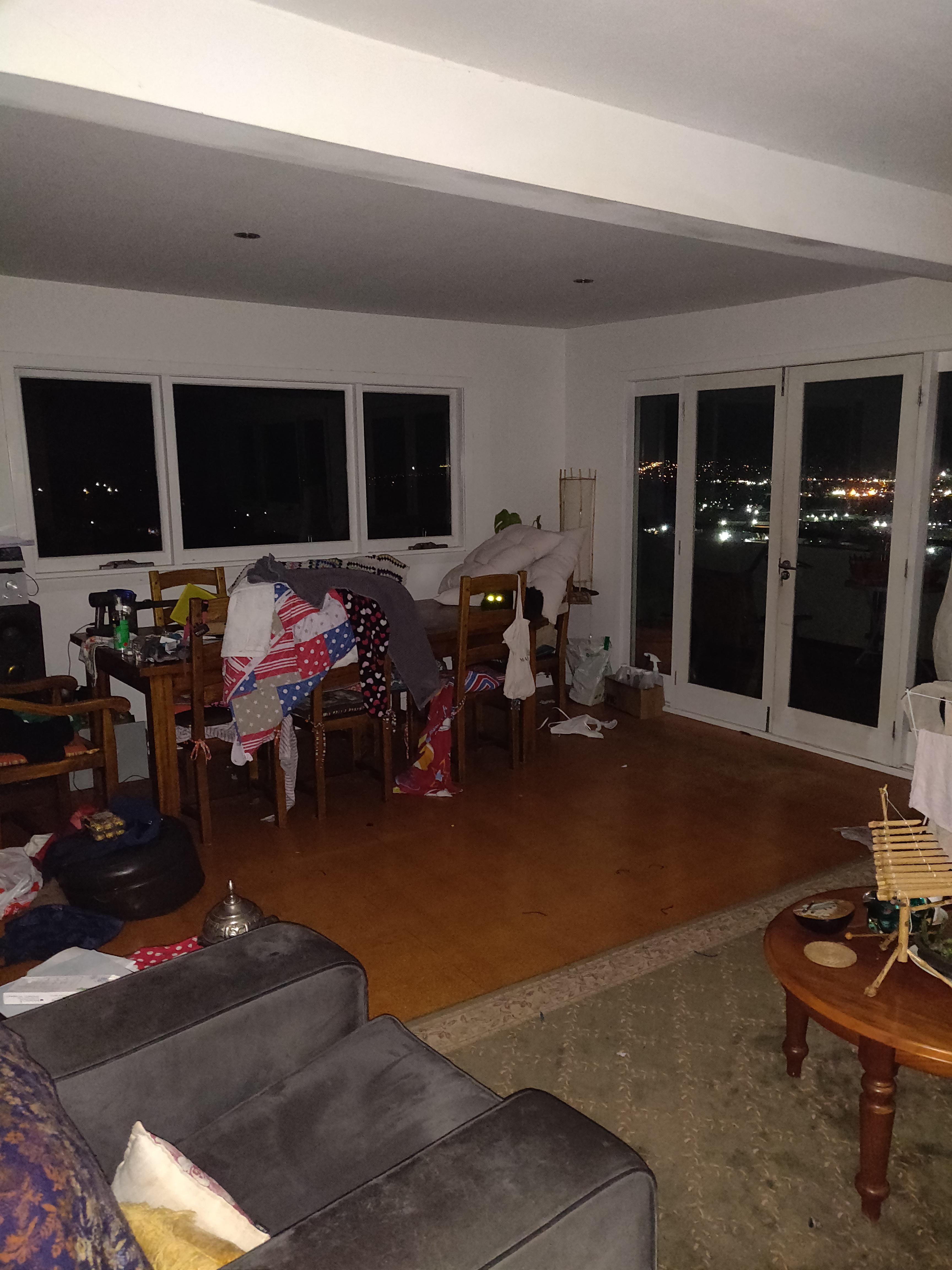 Spot the void! | Scrolller