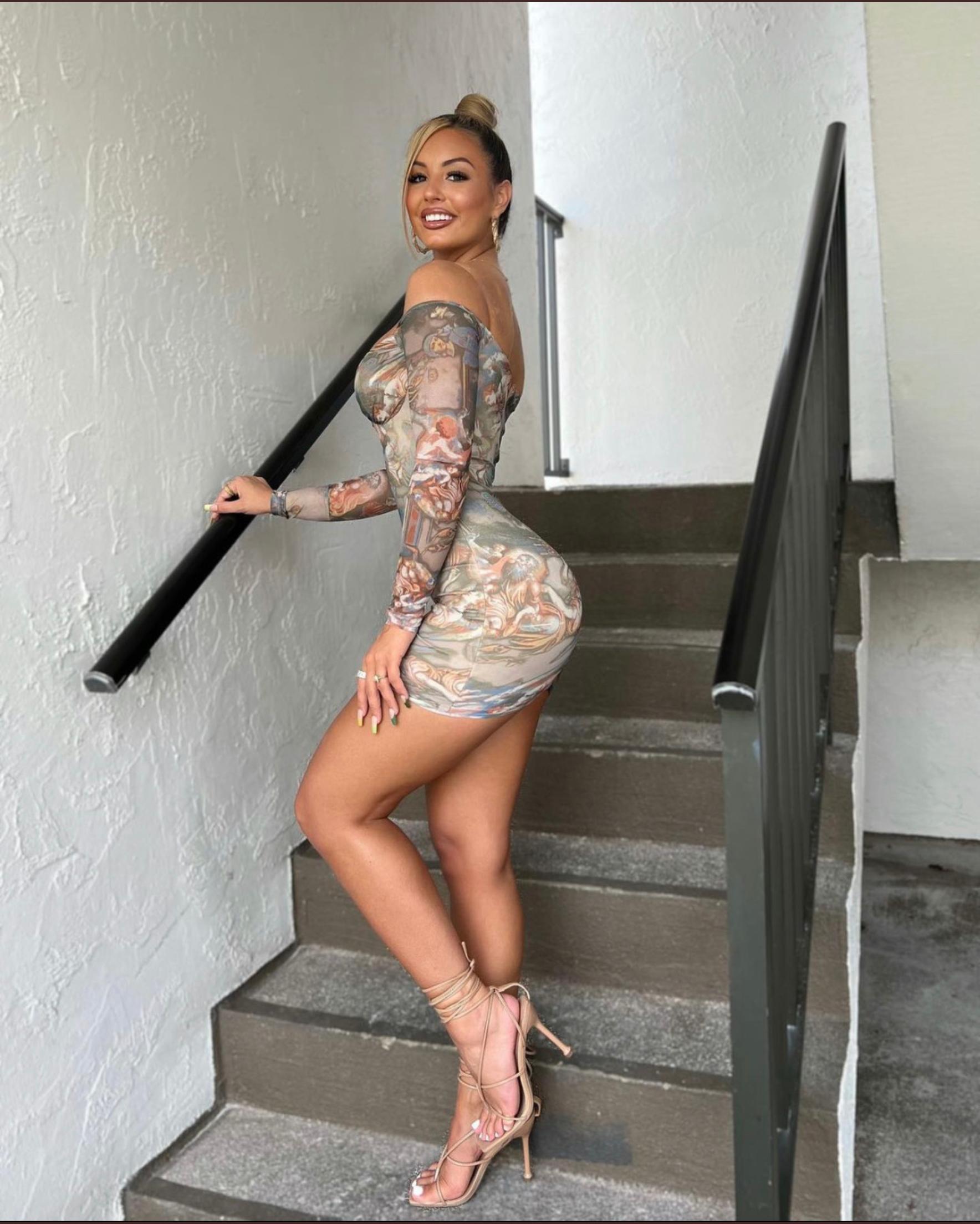 Discover more like DLAH: stairs and Related Content | Scrolller