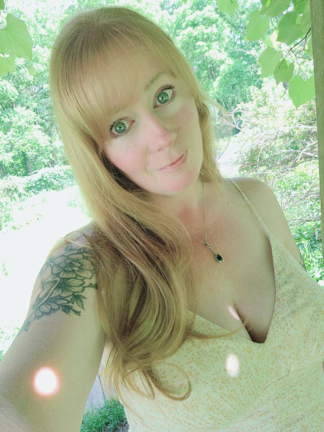 Staying cool in the shade | Scrolller