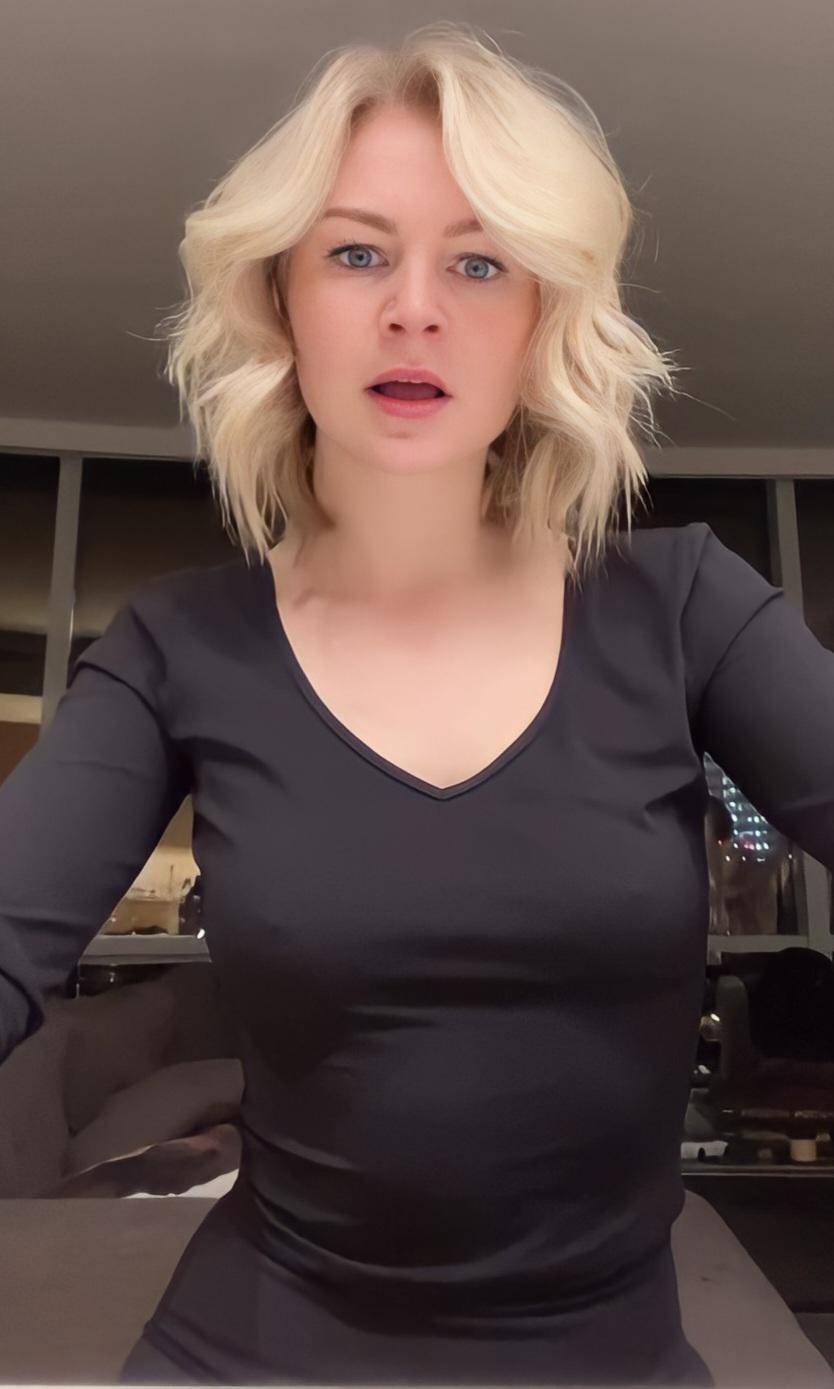 Still one of my favorite vids from her spam 😫 | Scrolller