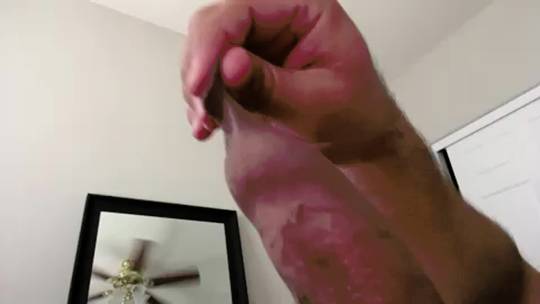 stretchy | Scrolller