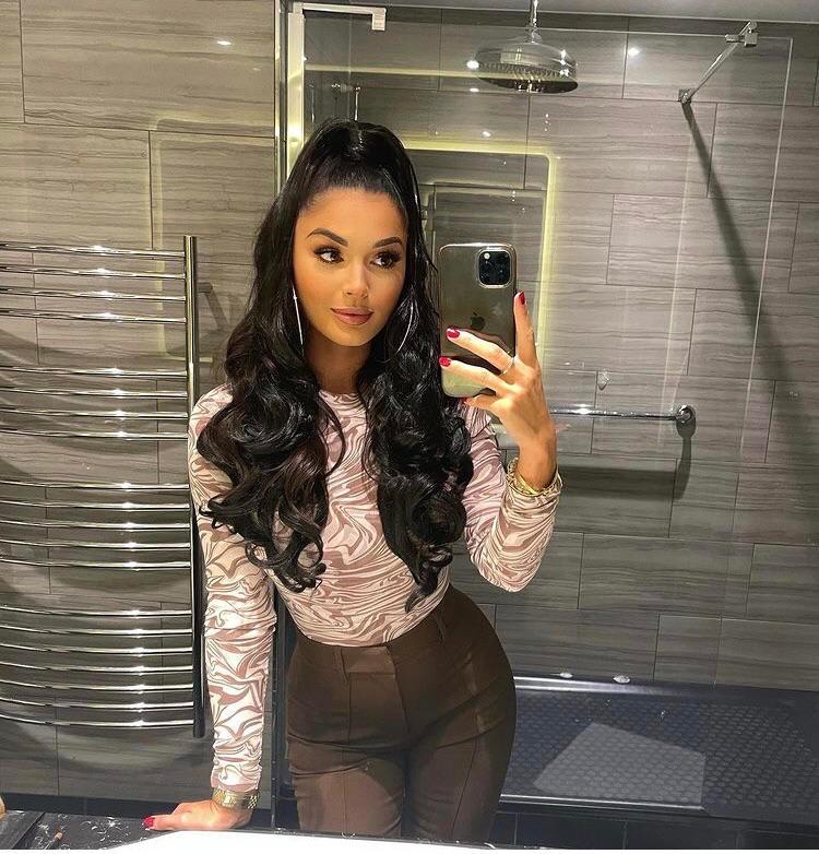 Stunning | Scrolller