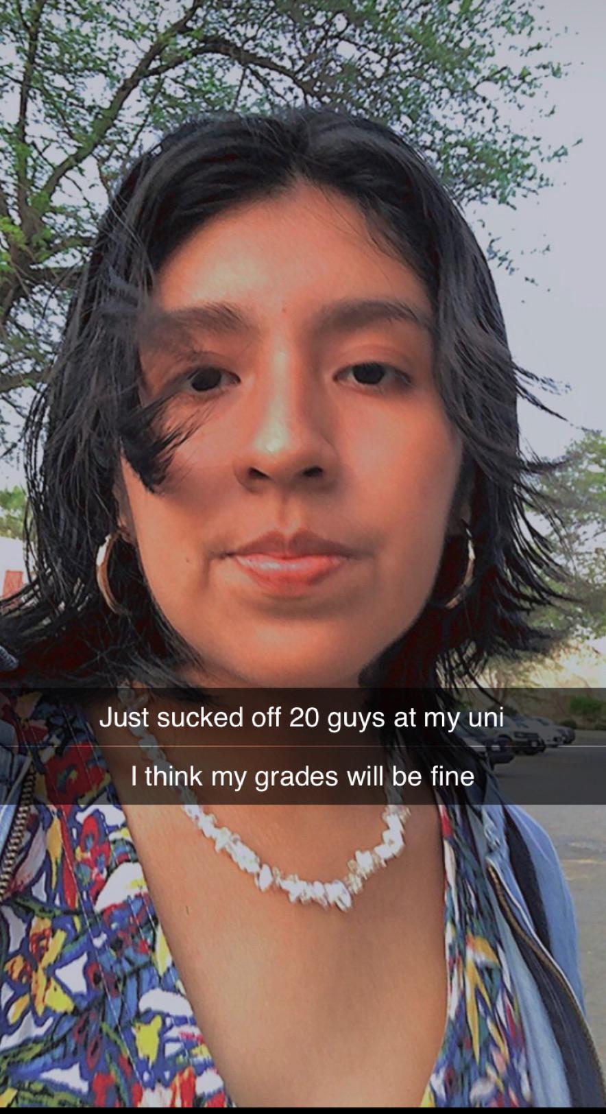 Sucking her way trough uni | Scrolller