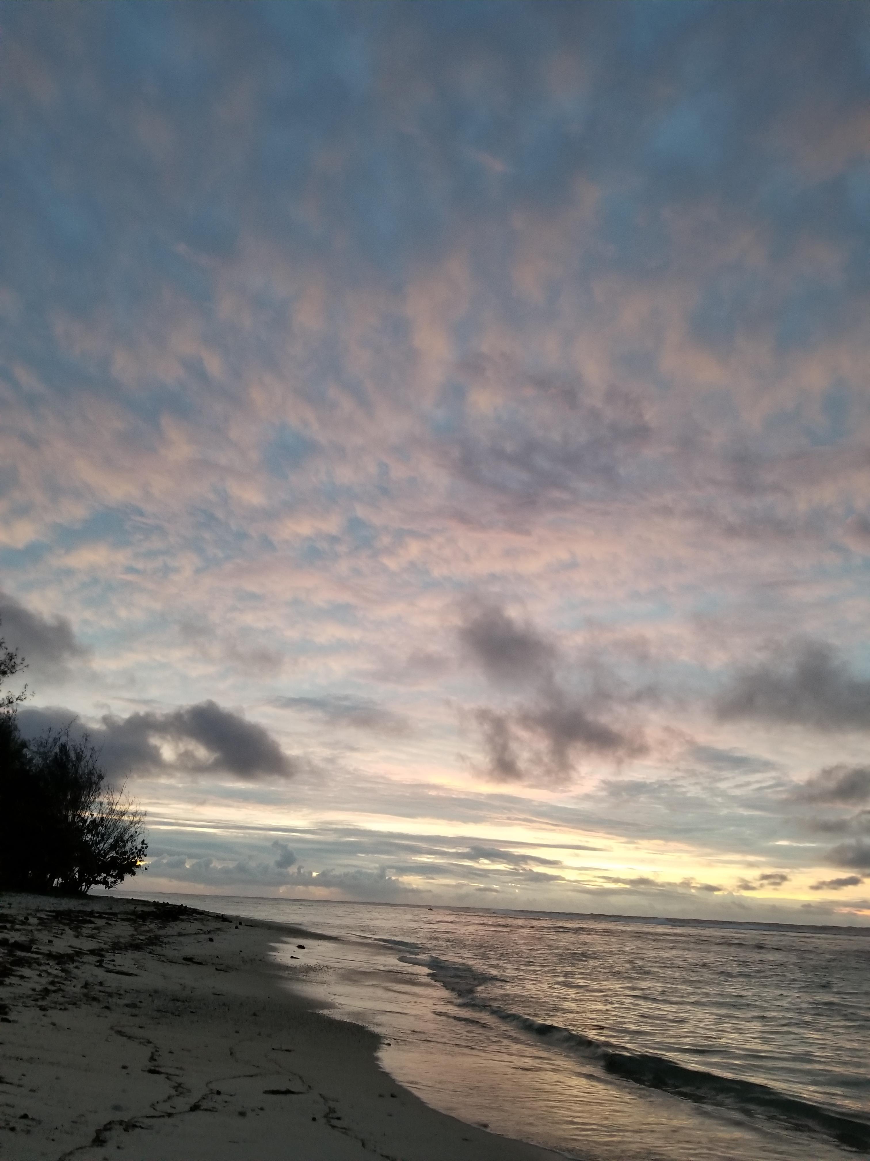 Sunset, Nikao beach, Rarotonga, Cook Islands. | Scrolller